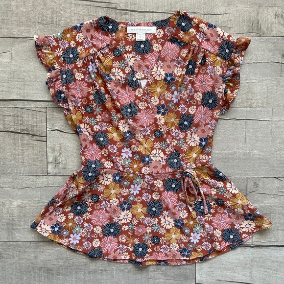 Monteau | Tops | Monteau Retro Floral Mod 7s Ruffle Wrap Short Sleeve ...